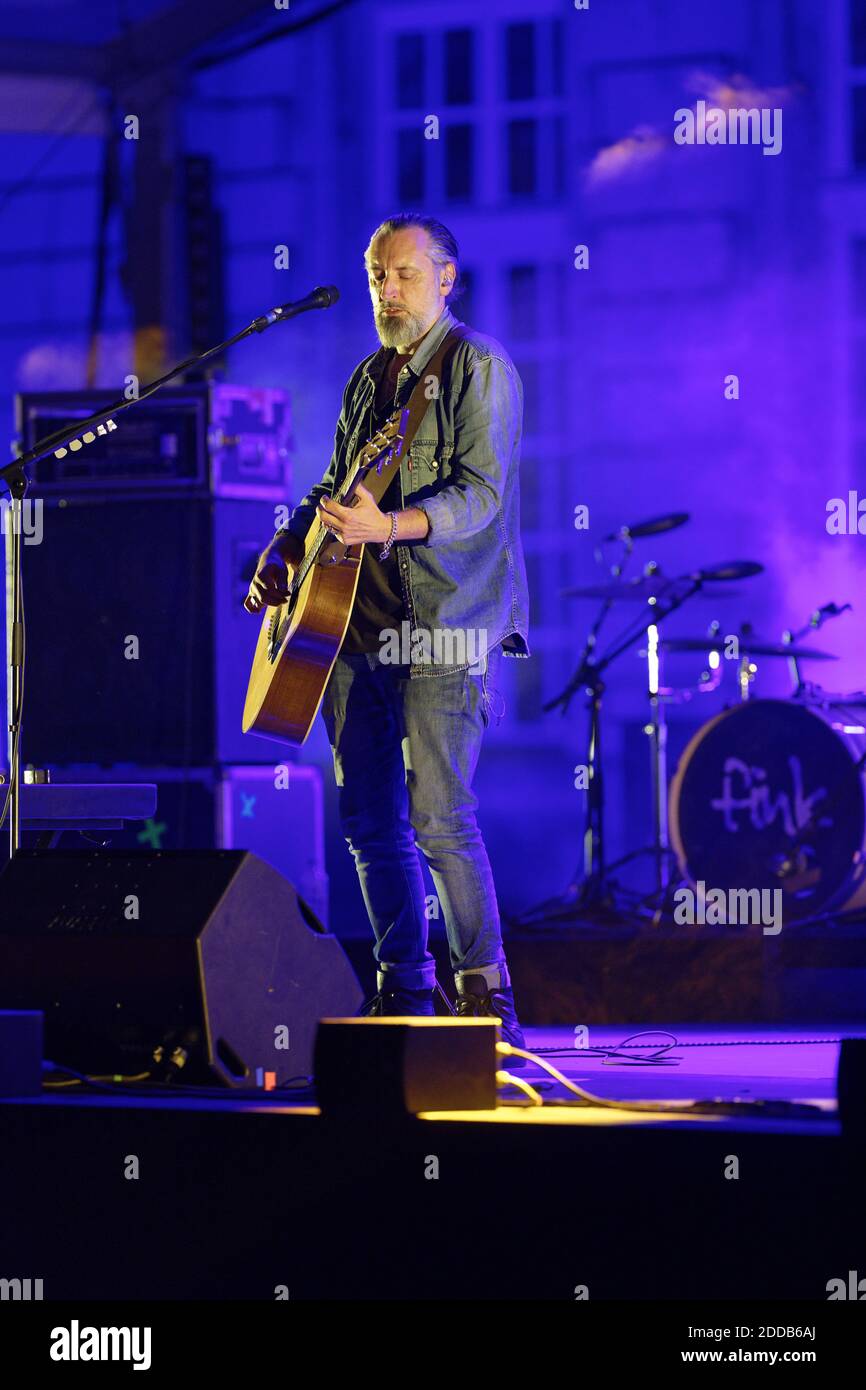 British guitarist and singer Fink (Fin Greenall) performs live during ...