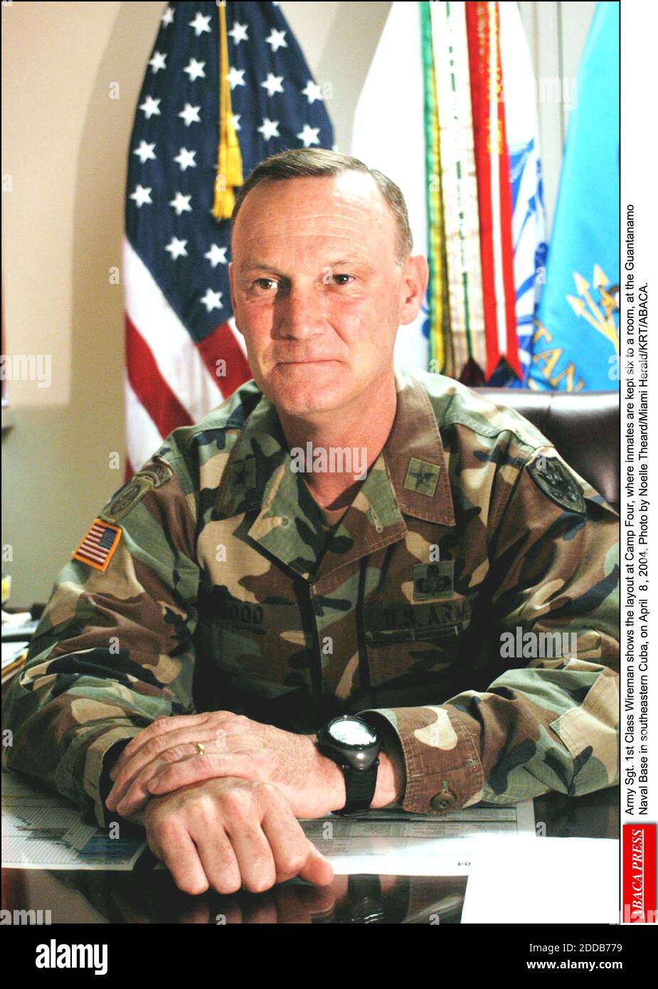 Hood jay w hi-res stock photography and images - Alamy