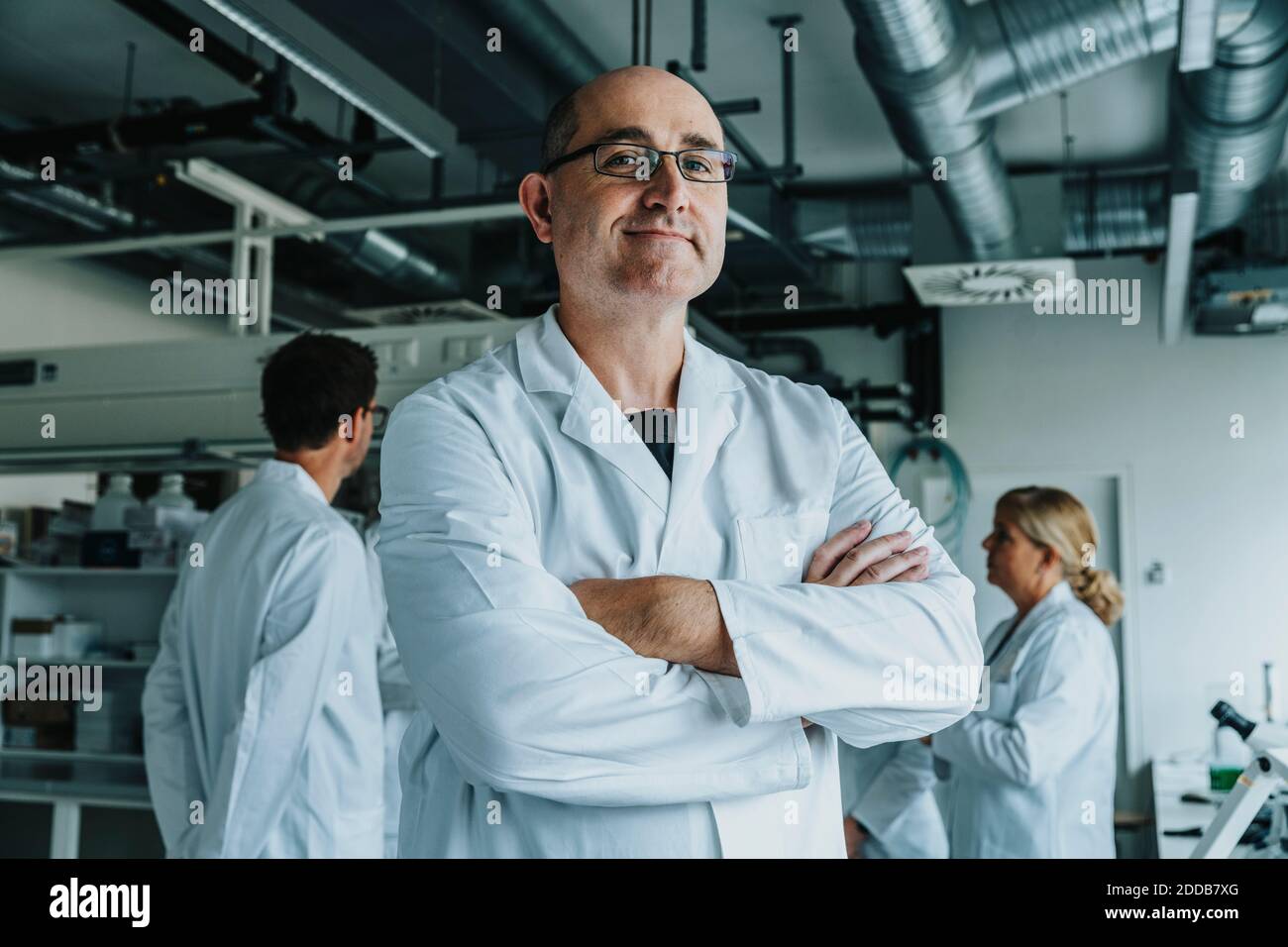 Background image healthcare team hi-res stock photography and images ...