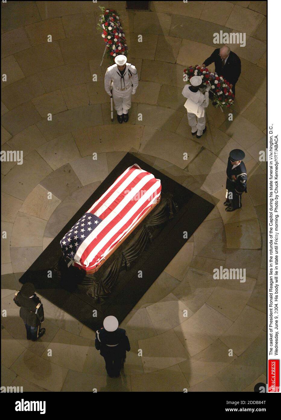 NO FILM, NO VIDEO, NO TV, NO DOCUMENTARY - The casket of President ...