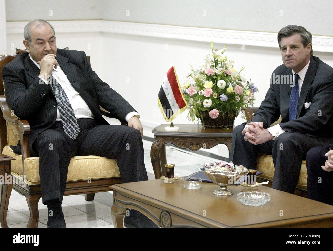 Paul bremer iraq 2004 hi-res stock photography and images - Alamy