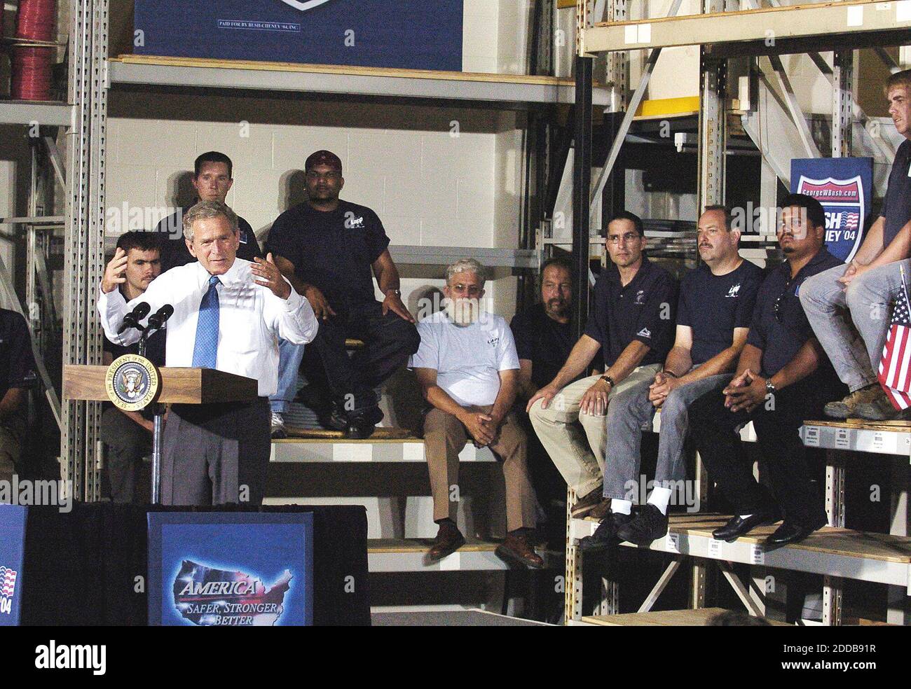 George lapp hi-res stock photography and images - Alamy