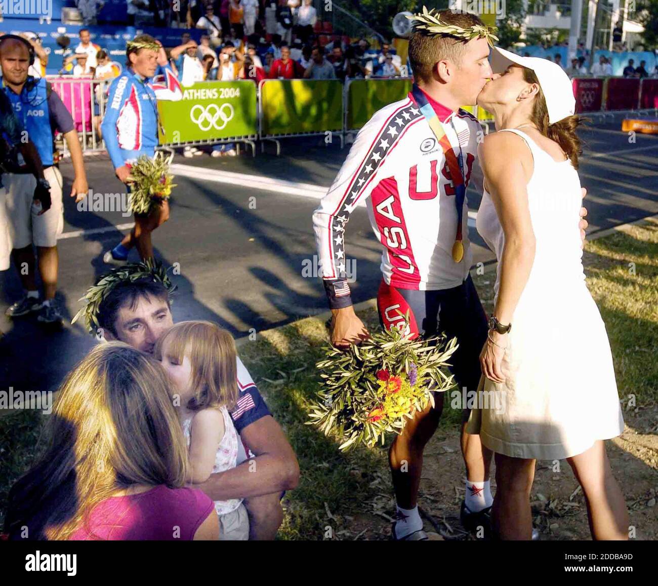Fille cyclisme hi-res stock photography and images - Alamy