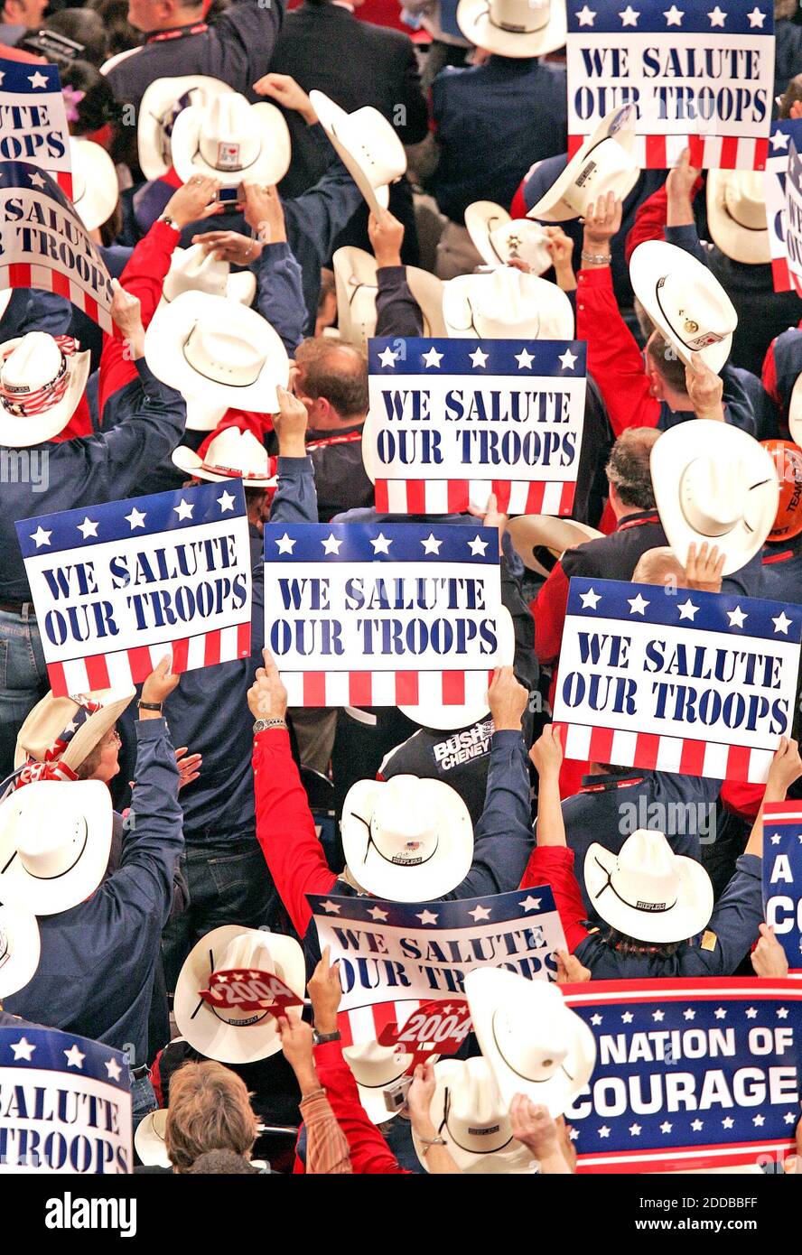 Republican national convention 2004 in hi-res stock photography and ...