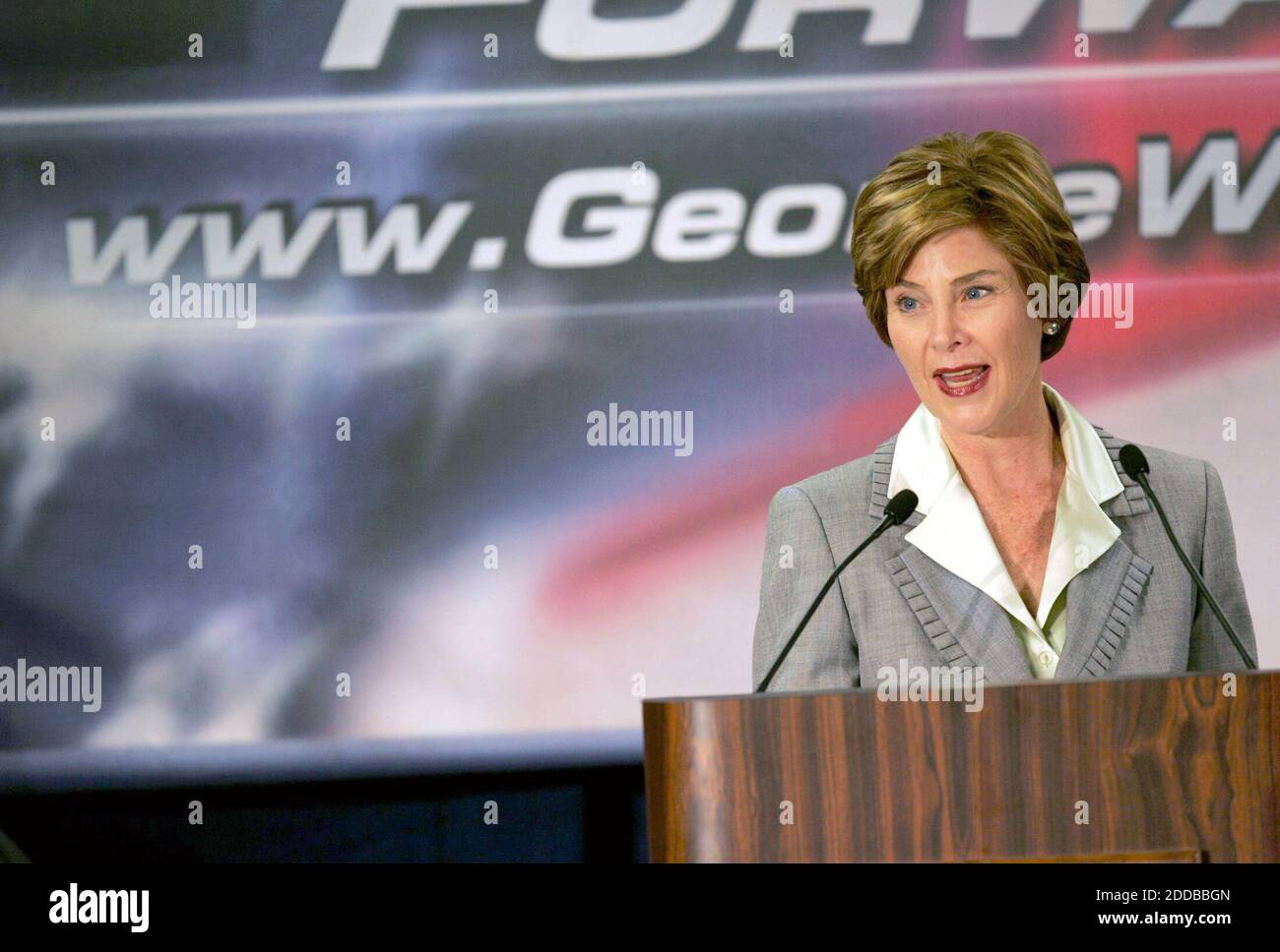 NO FILM, NO VIDEO, NO TV, NO DOCUMENTARY - First lady Laura Bush ...