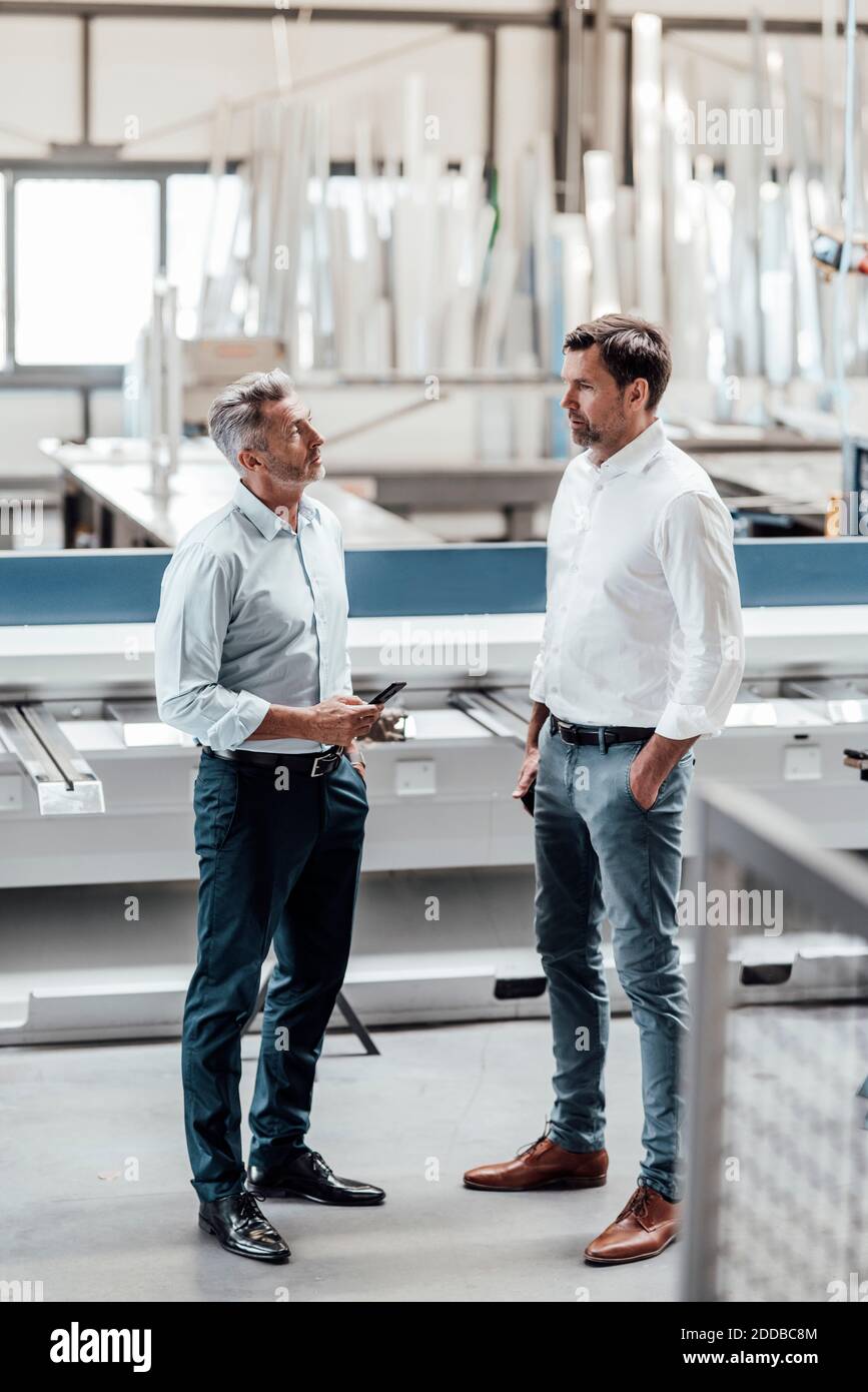 Male engineers hi-res stock photography and images - Alamy