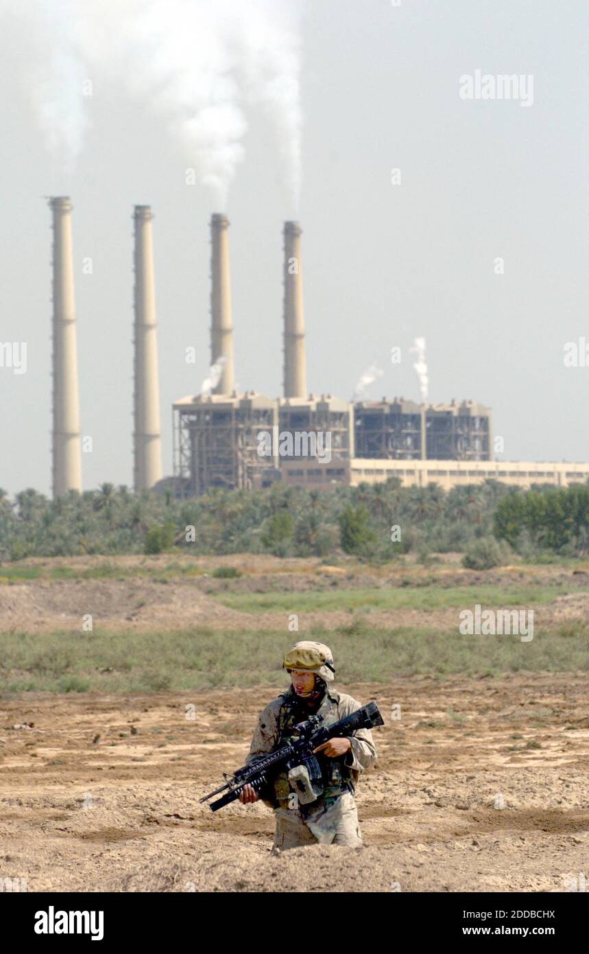 Chicago power plant hi-res stock photography and images - Alamy
