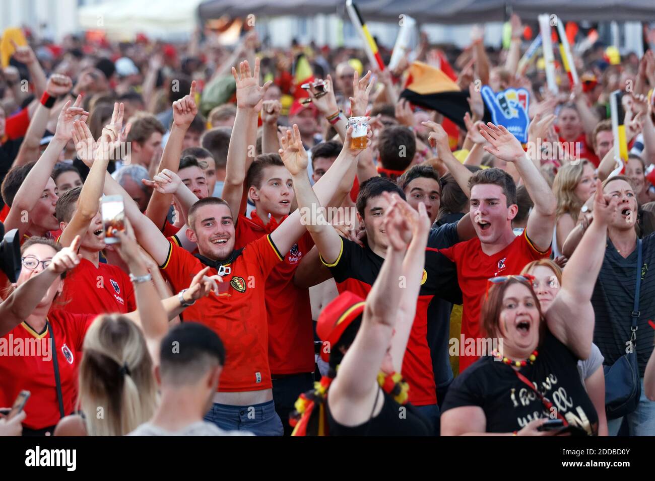Football fans attend a screen broadcasting of the 2018 FIFA World Cup ...