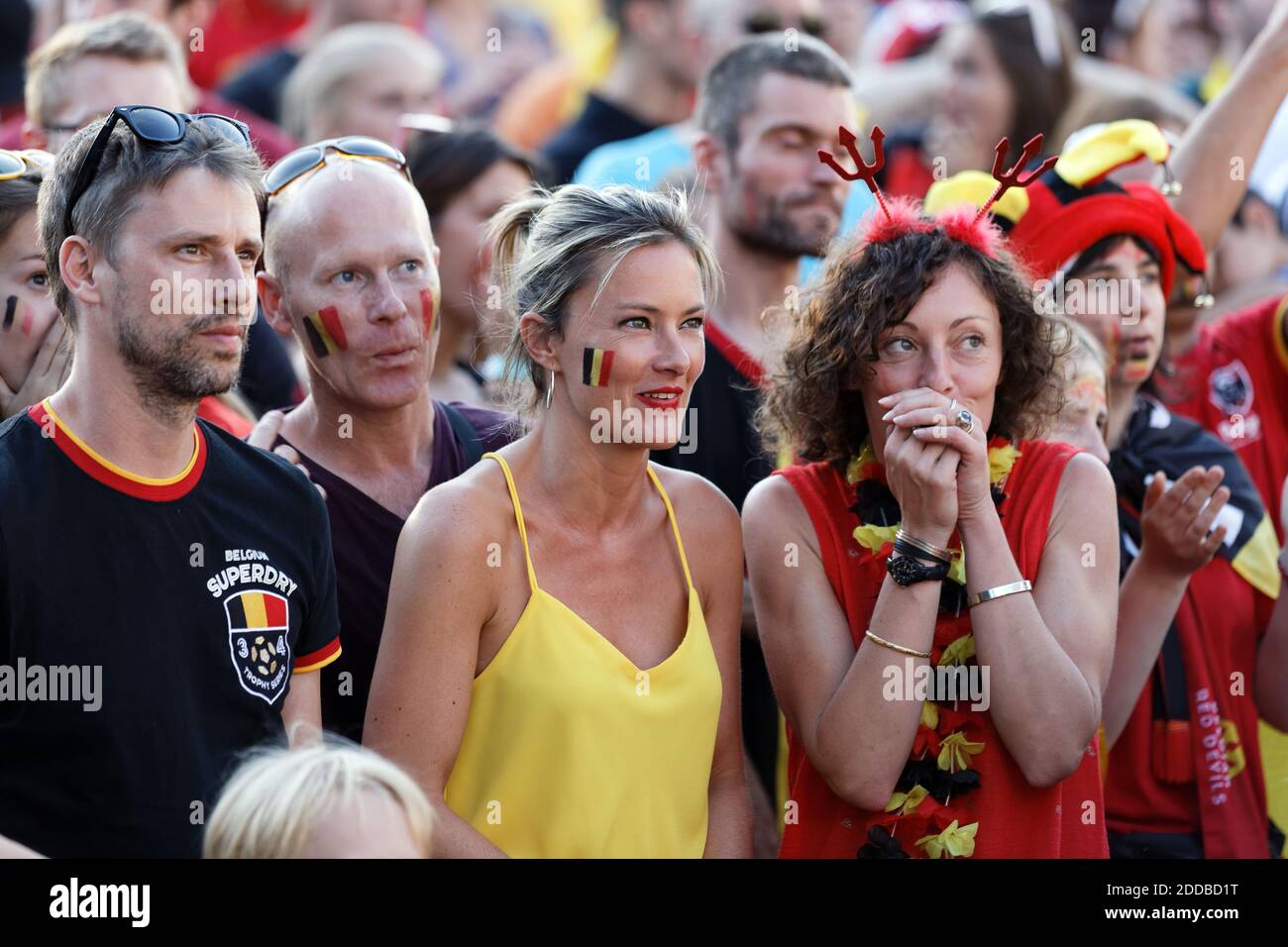 Football fans attend a screen broadcasting of the 2018 FIFA World Cup ...
