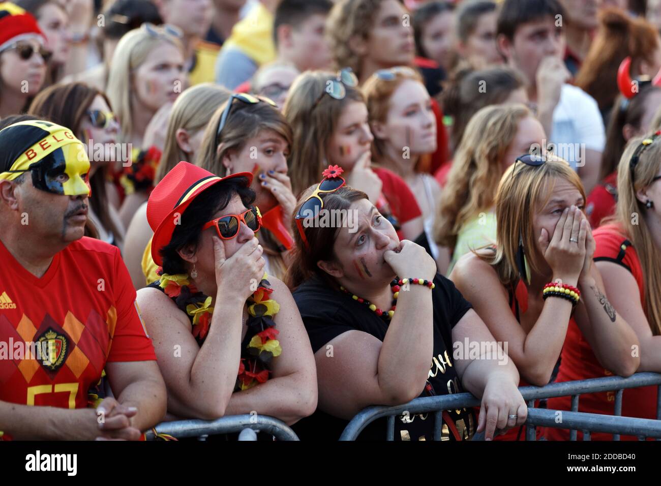 Football fans attend a screen broadcasting of the 2018 FIFA World Cup ...