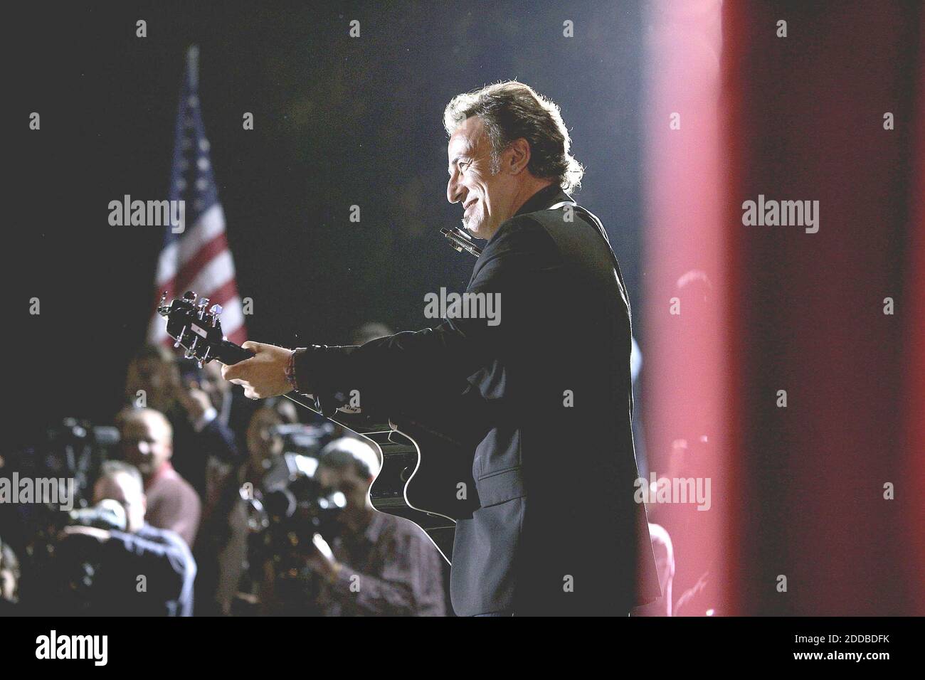 NO FILM, NO VIDEO, NO TV, NO DOCUMENTARY - Singer Bruce Springsteen ...