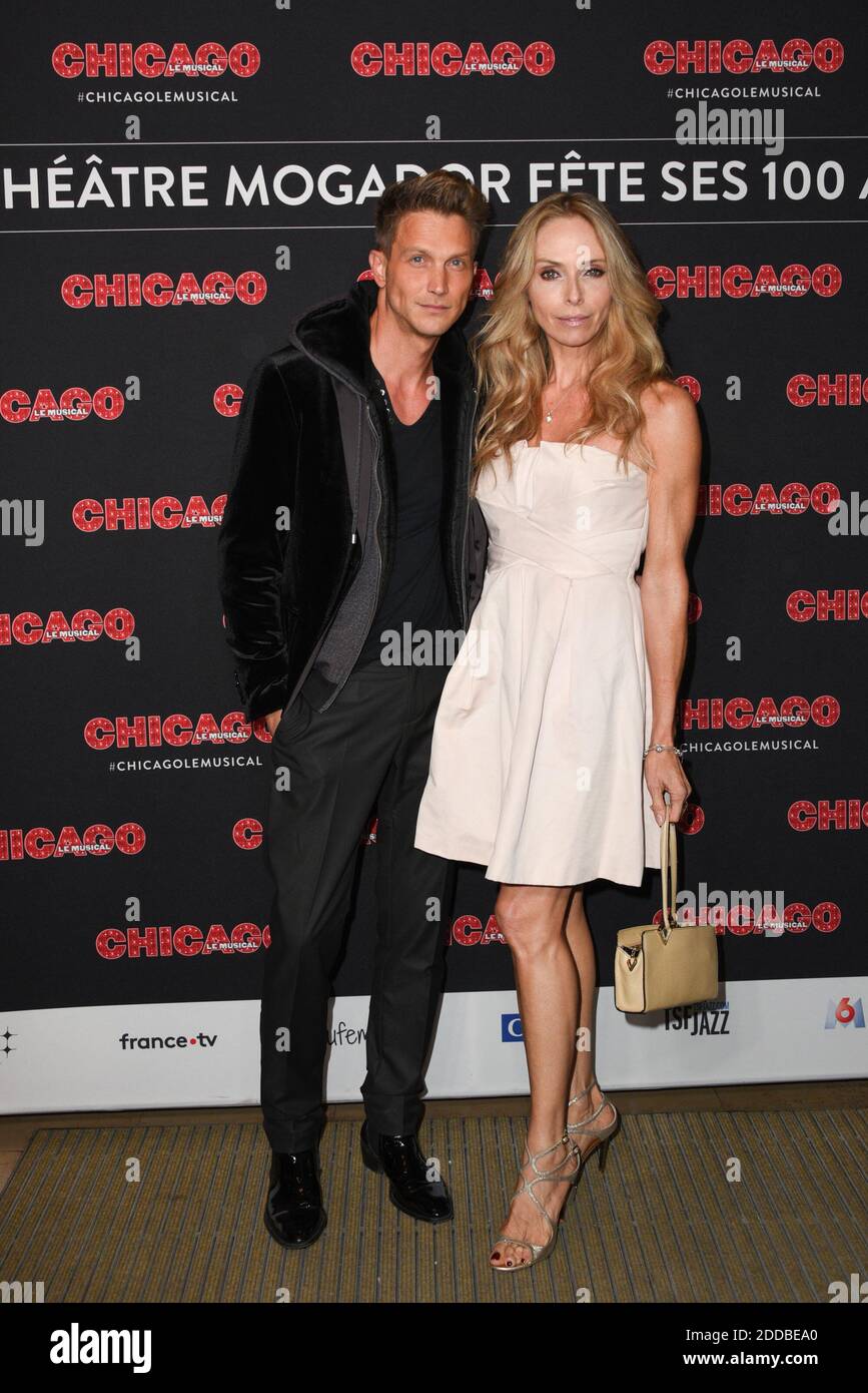 Tonya Kinzinger and her husband arriving to the premiere of Chicago The ...