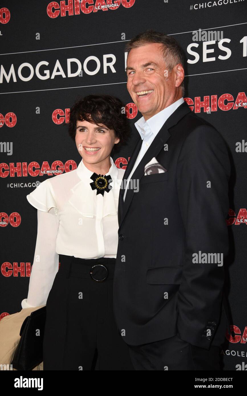 Bruno Gaccio and his wife arriving to the premiere of Chicago The ...