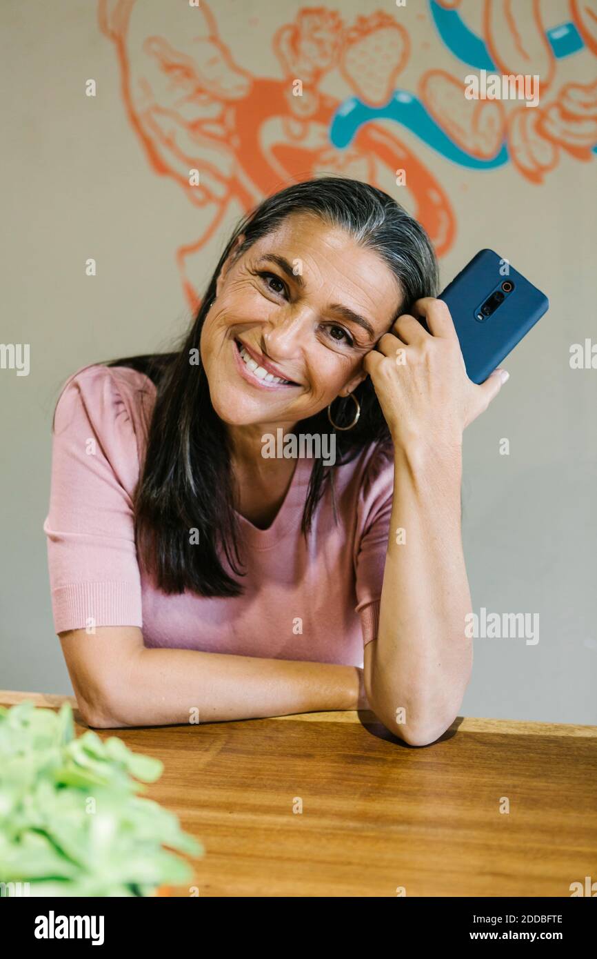 Smart bar hi-res stock photography and images - Alamy