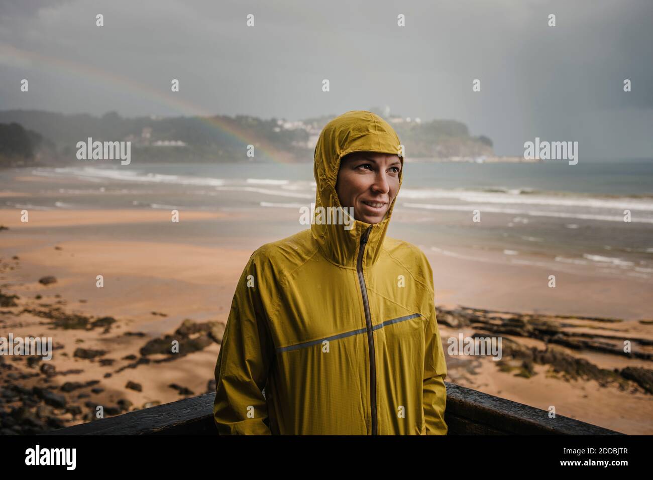 Rainy wall hi-res stock photography and images - Alamy