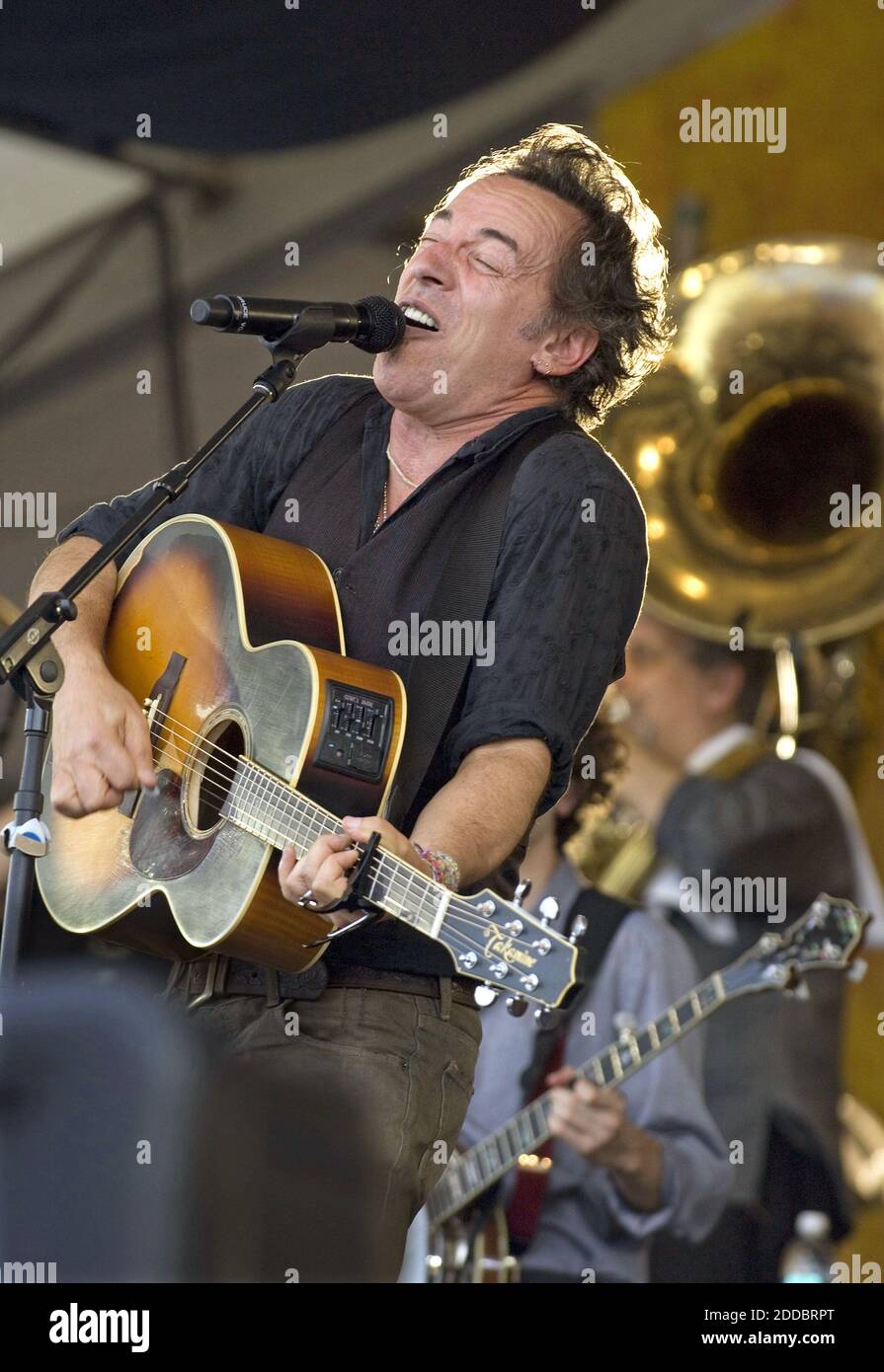 Bruce springsteen seeger sessions band hi-res stock photography and ...