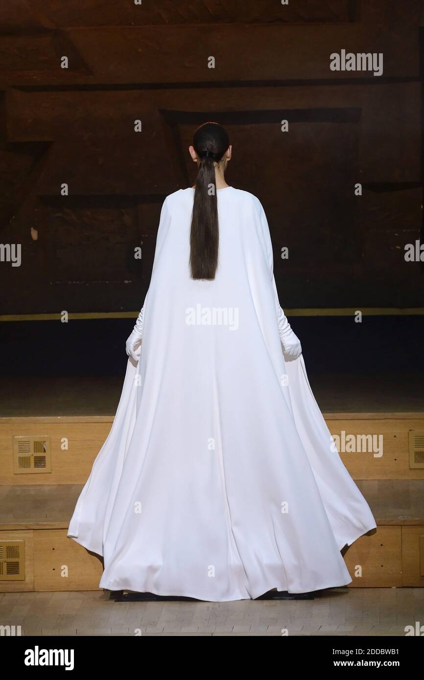 A model walks the runway during the Stephane Rolland Haute Couture ...