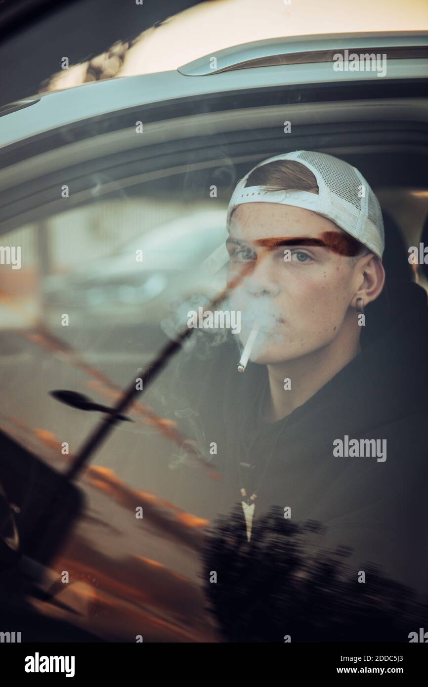 Sen through window hi-res stock photography and images - Alamy