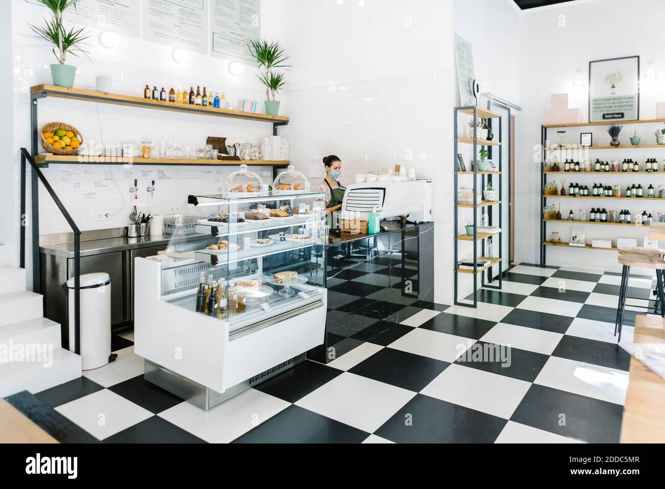 Woman cafe working counter hi-res stock photography and images - Alamy