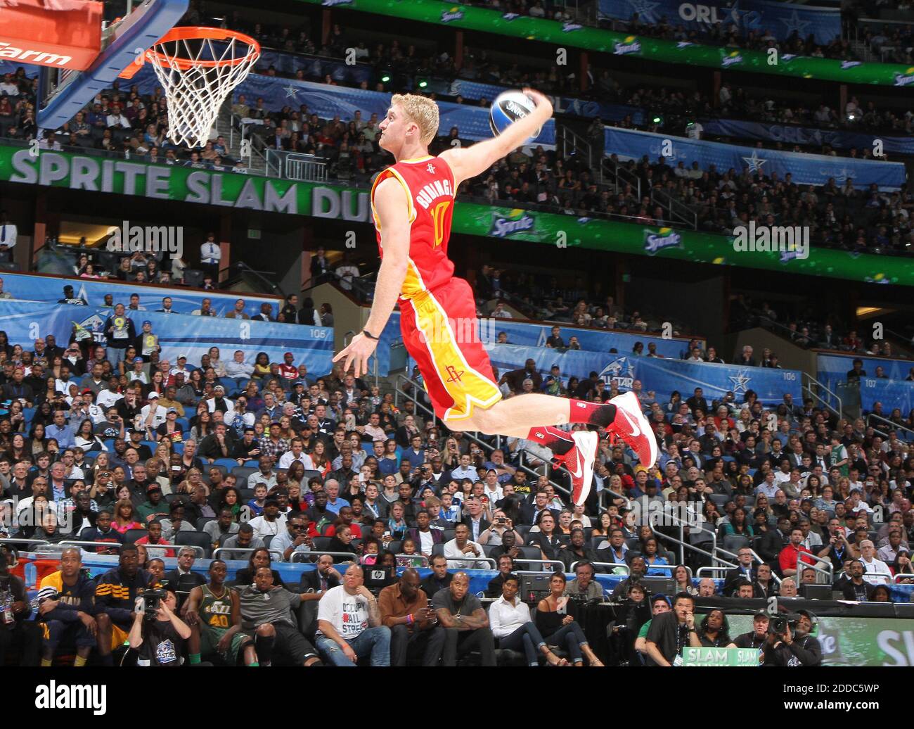 2012 nba all star dunk hi-res stock photography and images - Alamy