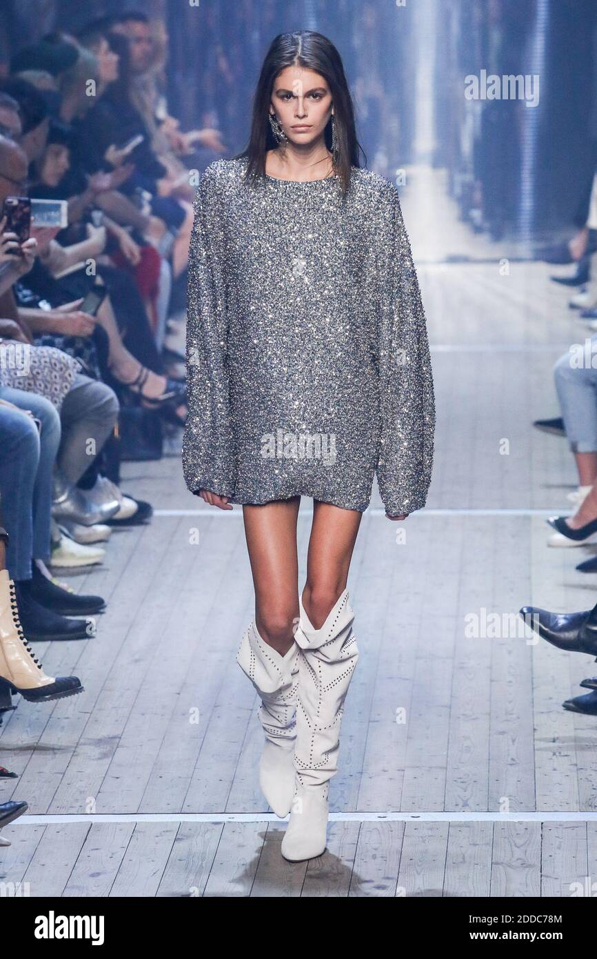 Isabel marant 2018 summer hi-res stock photography and images - Alamy