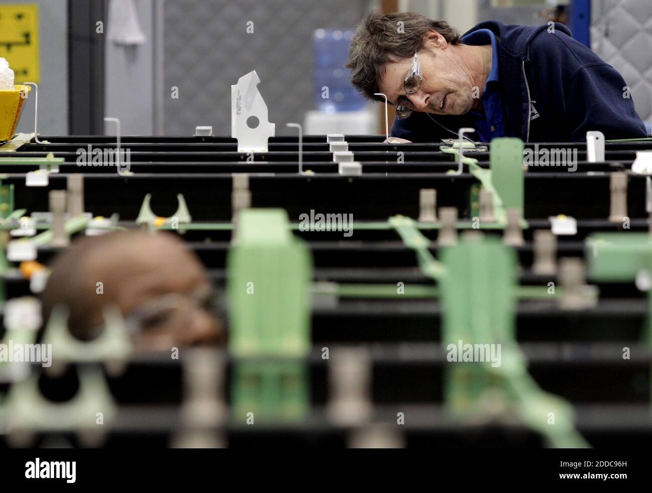 Boeing 787 dreamliner assembly hi-res stock photography and images - Alamy