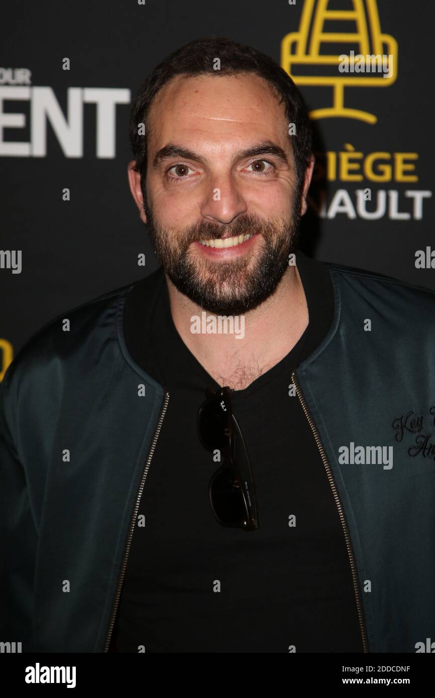 Saison 3 première hi-res stock photography and images - Alamy