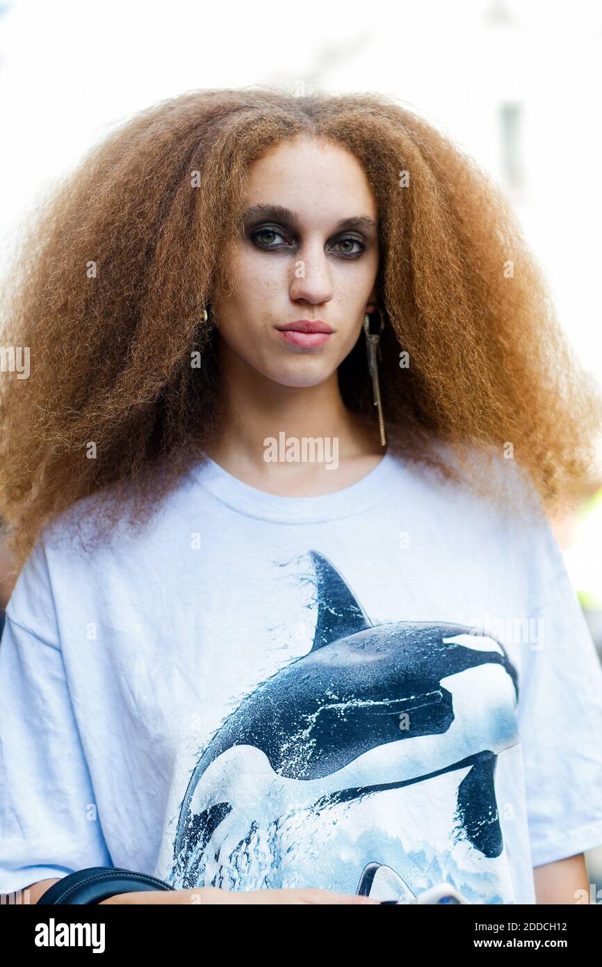 Street style, model Georgia Moot after Jean-Paul Gaultier Fall-Winter ...