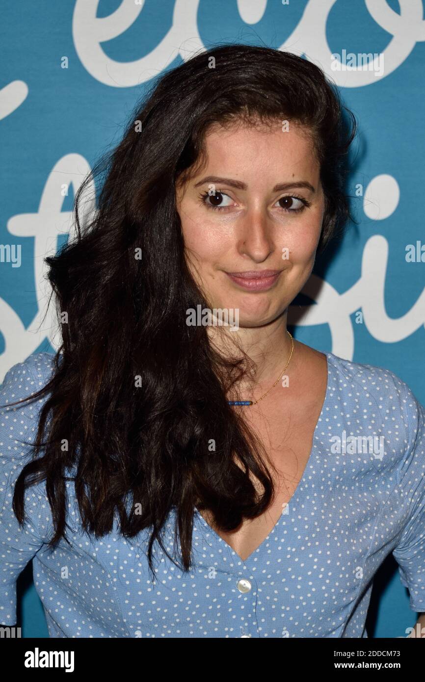 Baya Rehaz assiste a la premiere de L'Ecole Est Finie a Paris, France ...