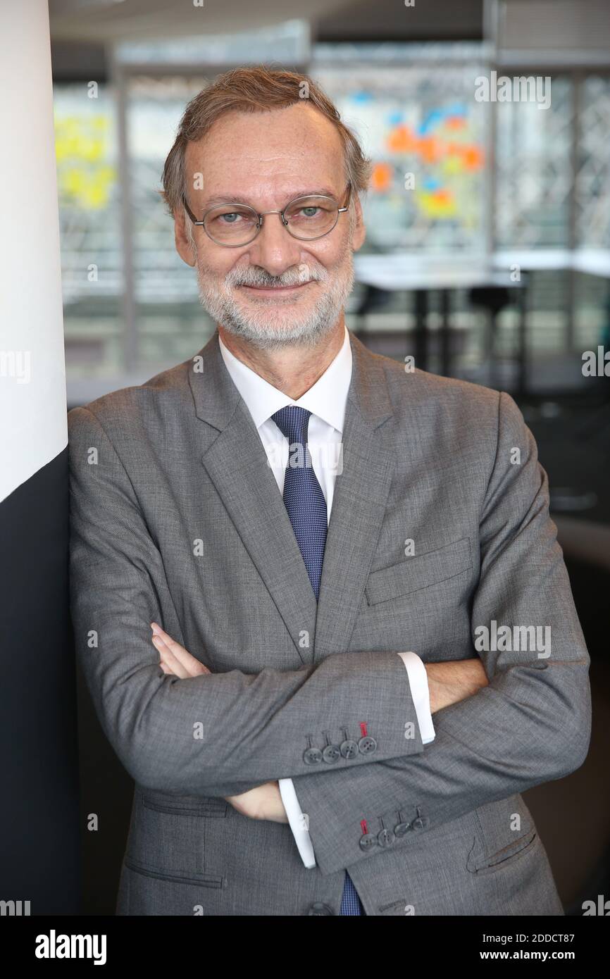 Ex CEO of Accenture died at 59 on January 31, 2019. On January 11, 2019 ...