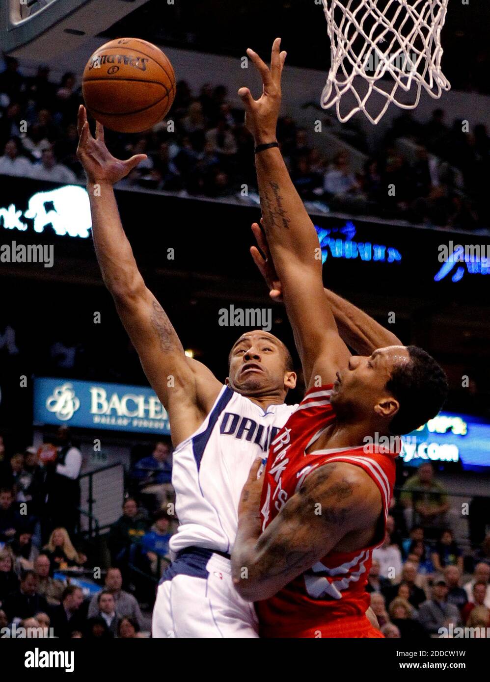 Greg Smith Rockets Dunk