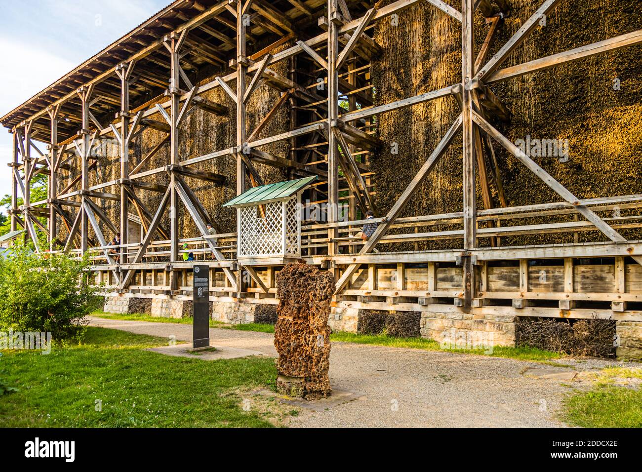 Graduation tower hi-res stock photography and images - Alamy