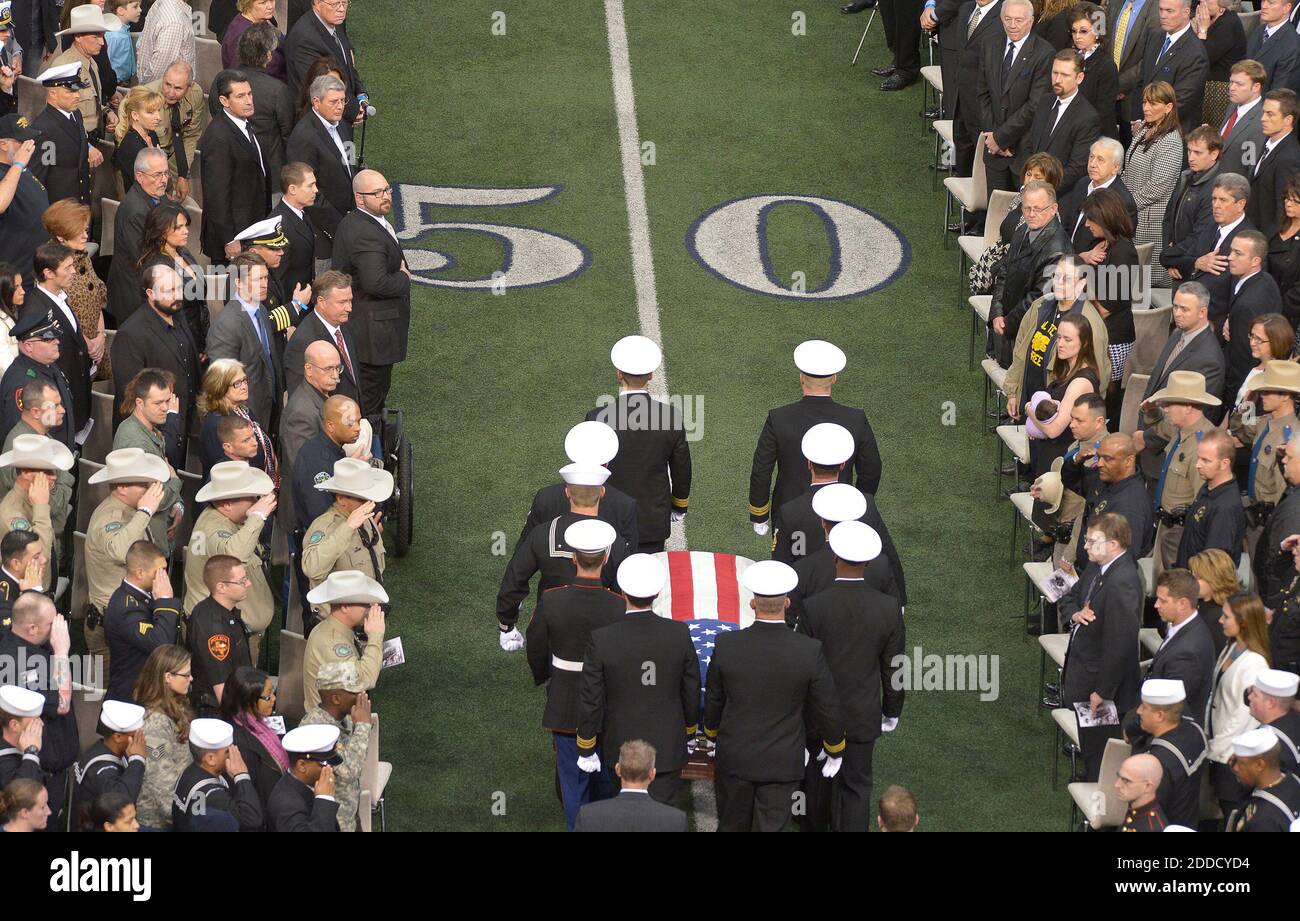 NO FILM, NO VIDEO, NO TV, NO DOCUMENTARY - Members of the military ...