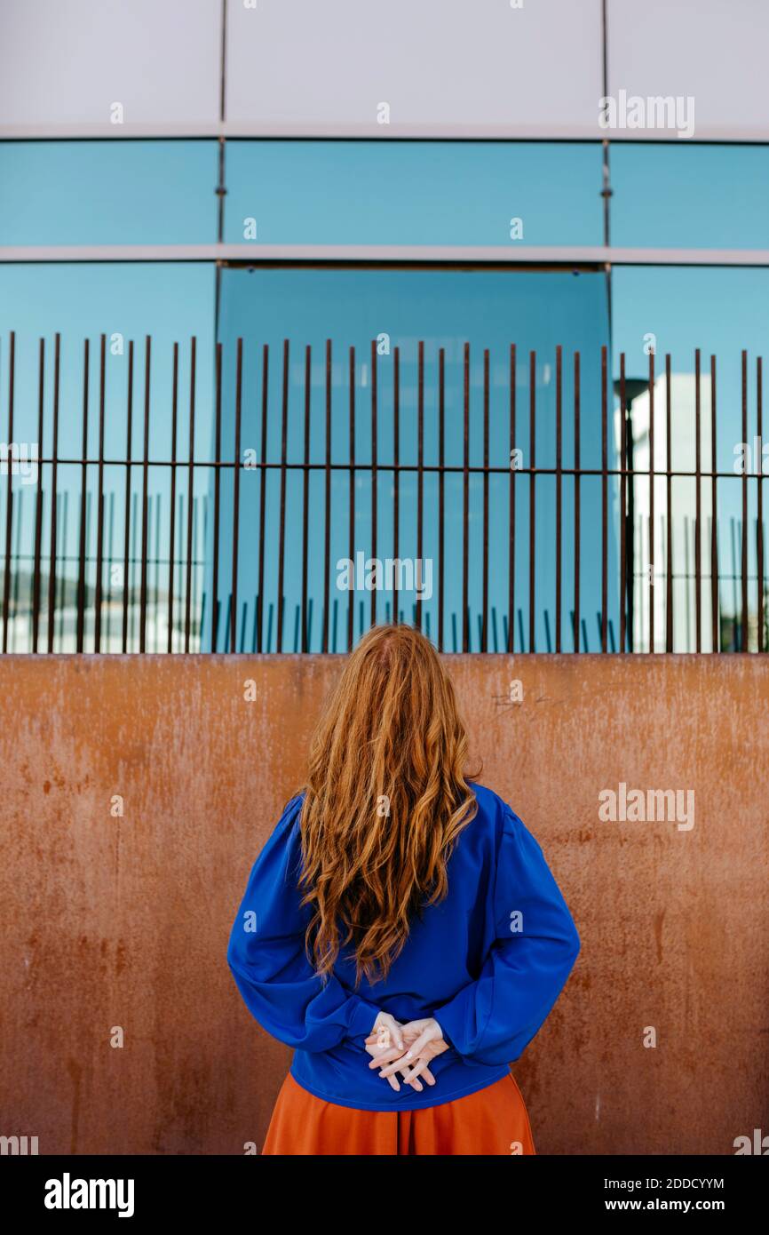 Rear back hands hi-res stock photography and images - Alamy