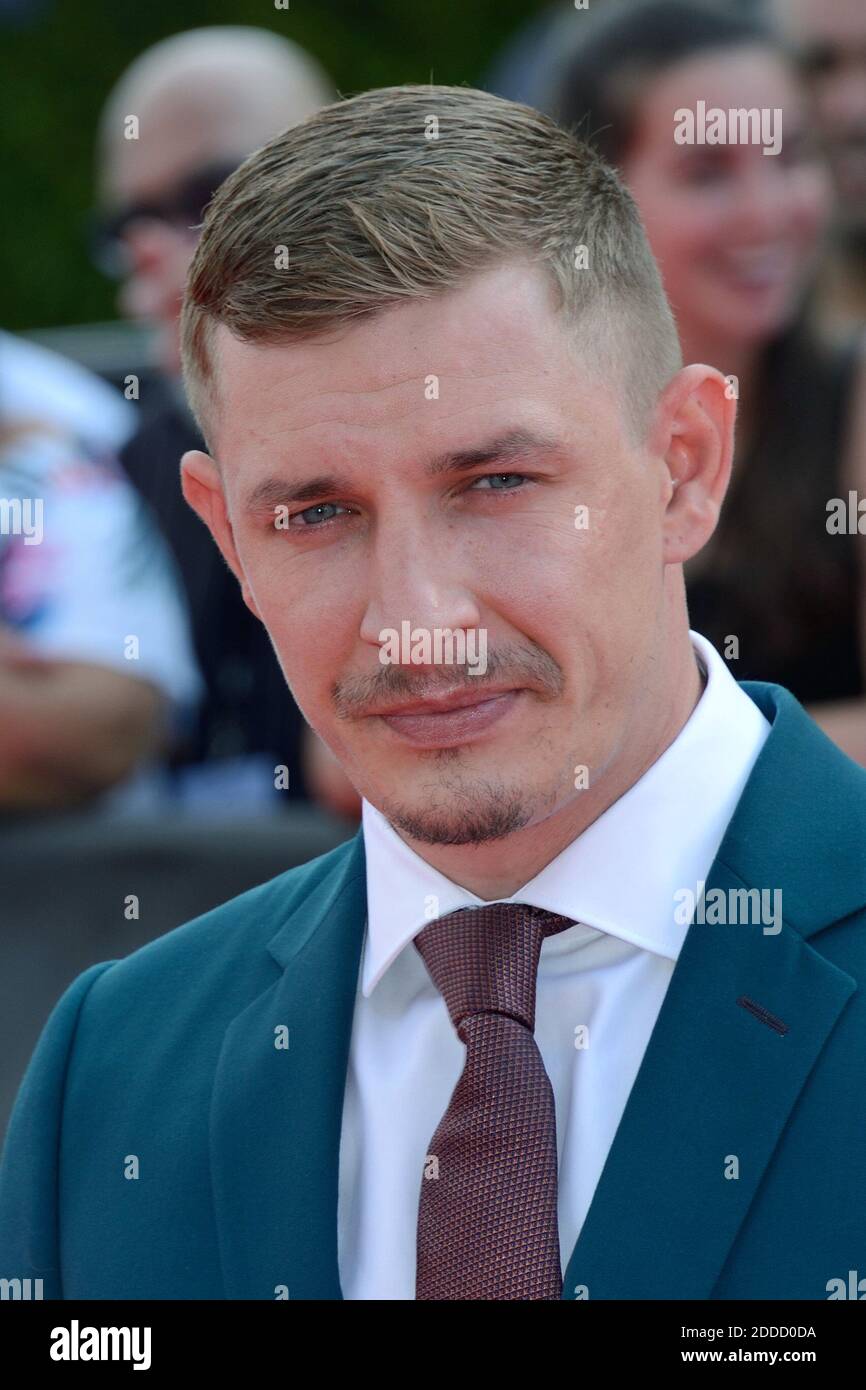 Frederick schmidt attending mission hi-res stock photography and images ...