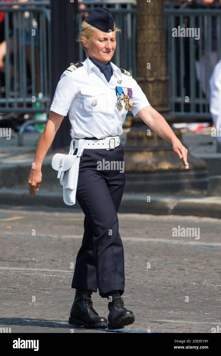 Military french Women troup during the annual Bastille Day military ...