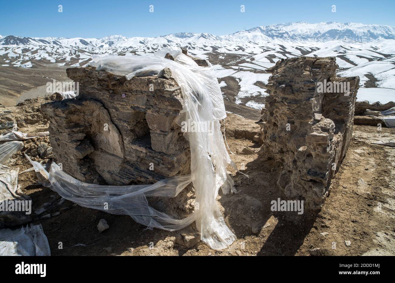Buddhist stupa afghanistan hi-res stock photography and images - Alamy