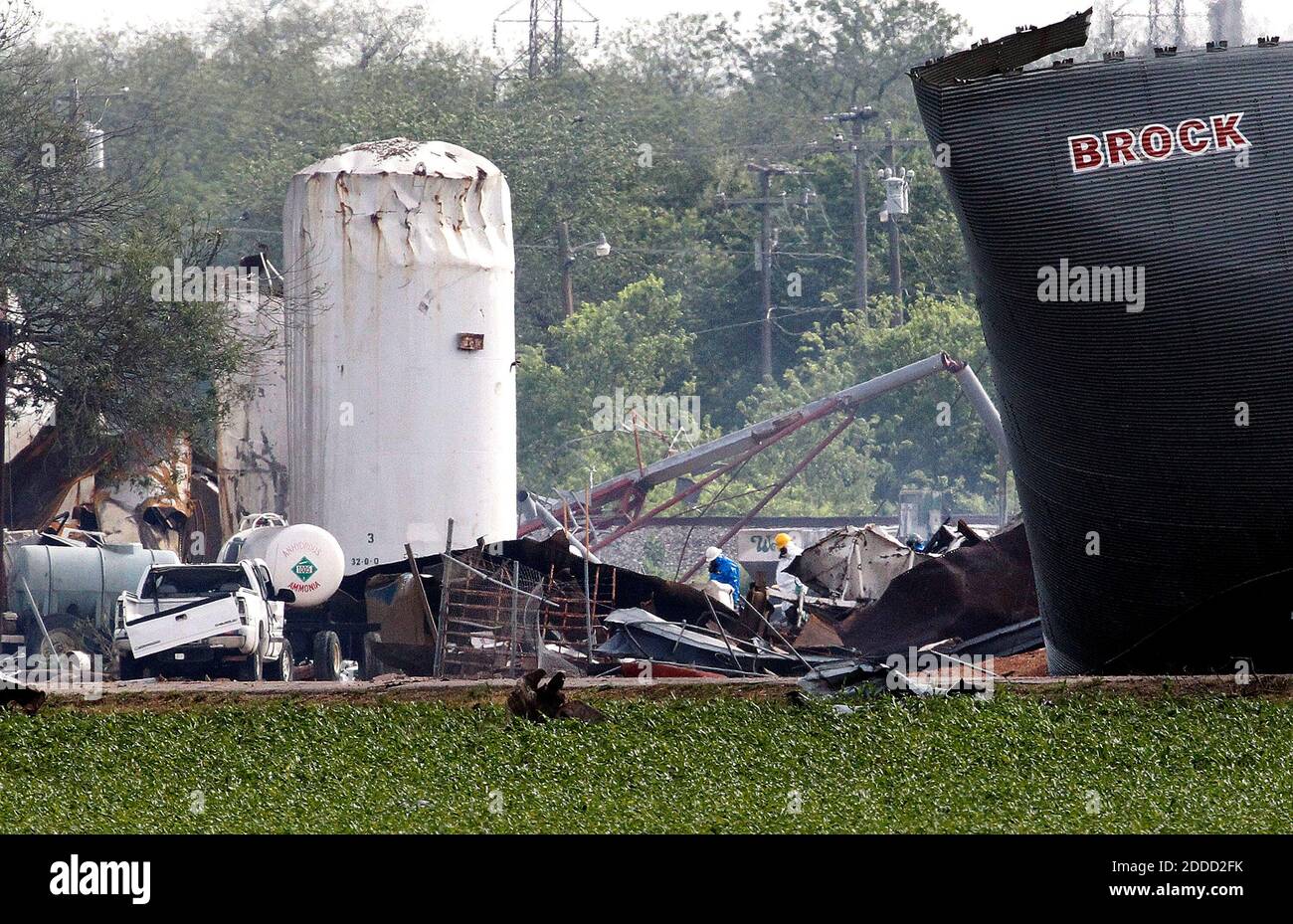 West fertilizer plant explosion hi-res stock photography and images - Alamy
