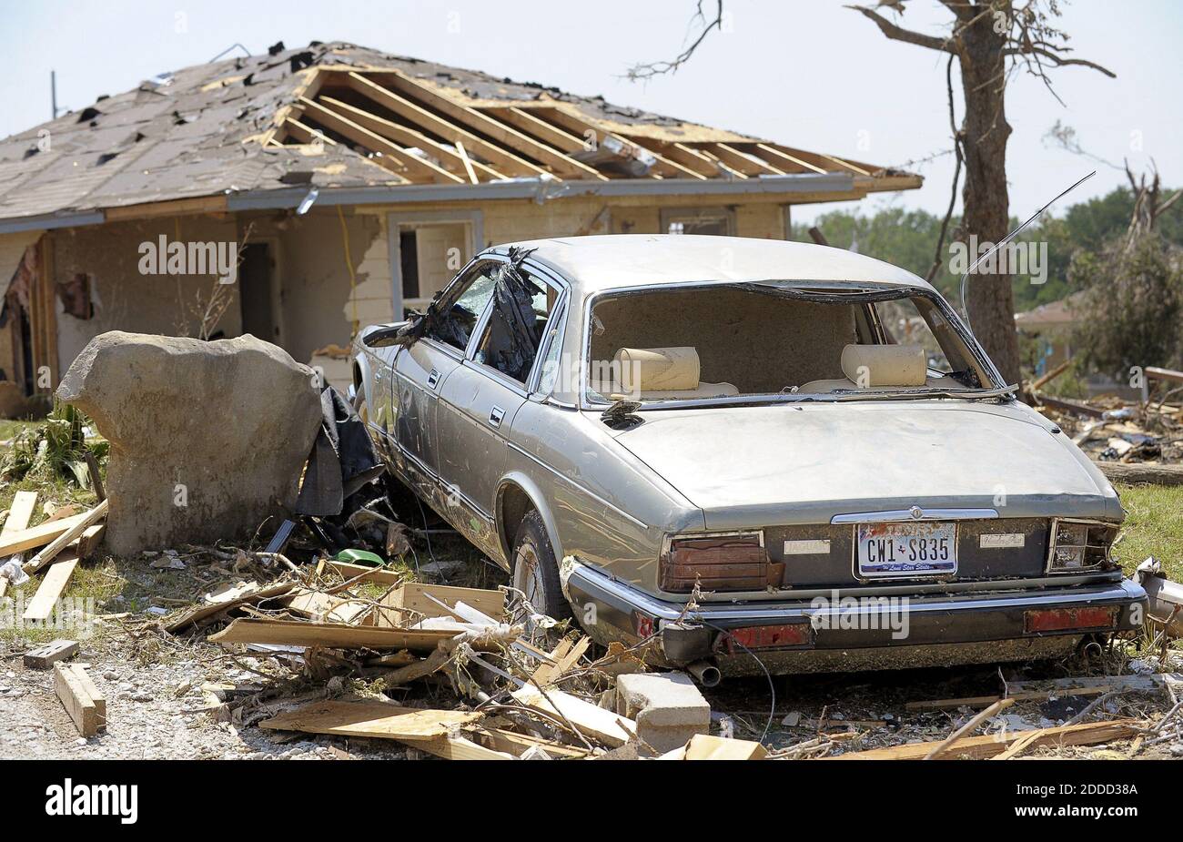 Ef4 tornado damage hi-res stock photography and images - Alamy