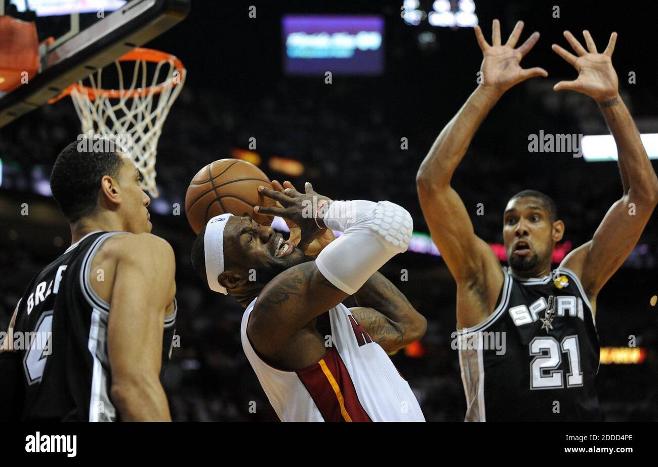 Lebron james takes in hi-res stock photography and images - Alamy
