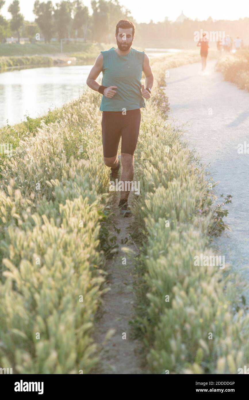 Male jogging hi-res stock photography and images - Alamy