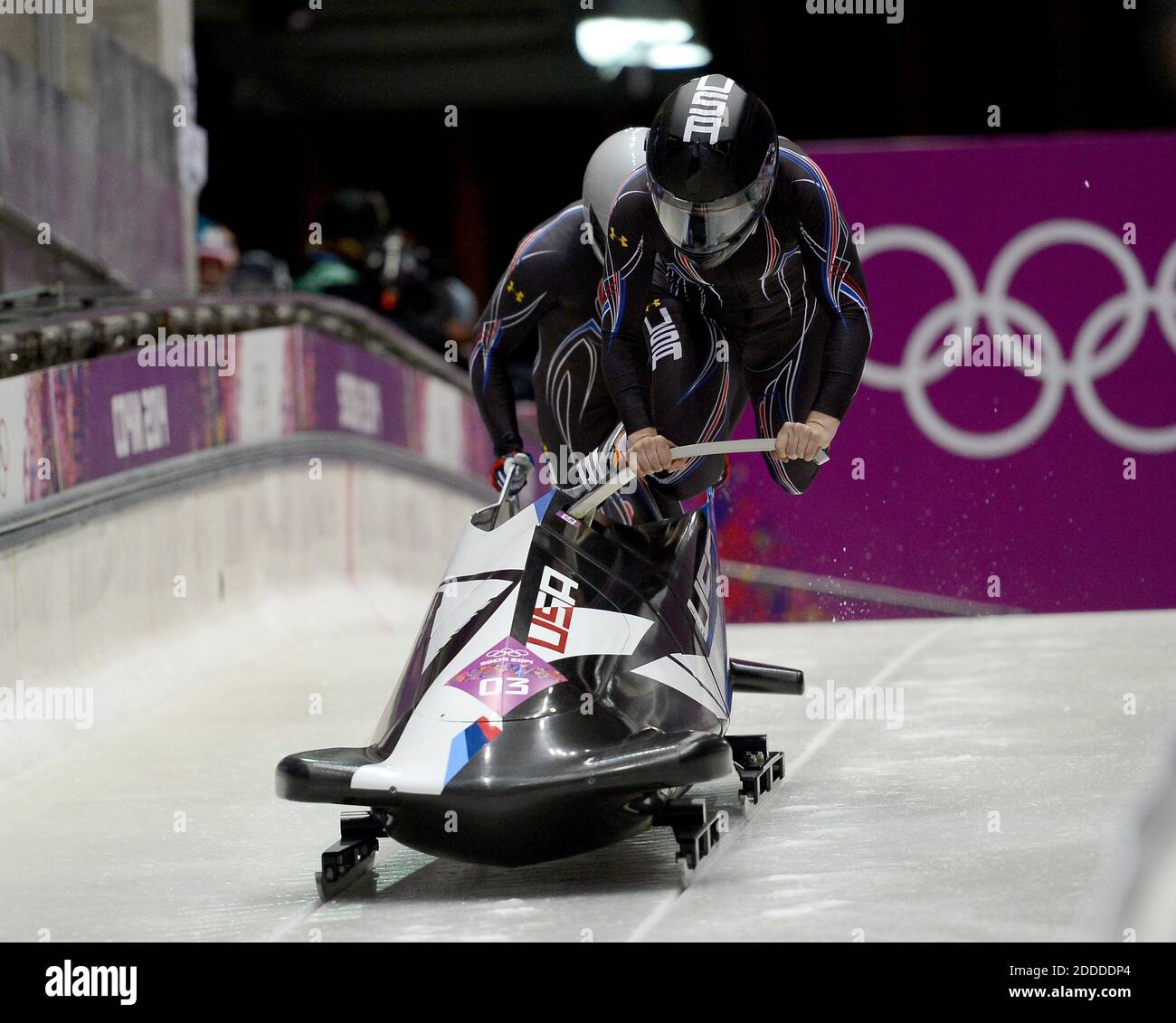 Bobsleigh olympics usa hi-res stock photography and images - Alamy