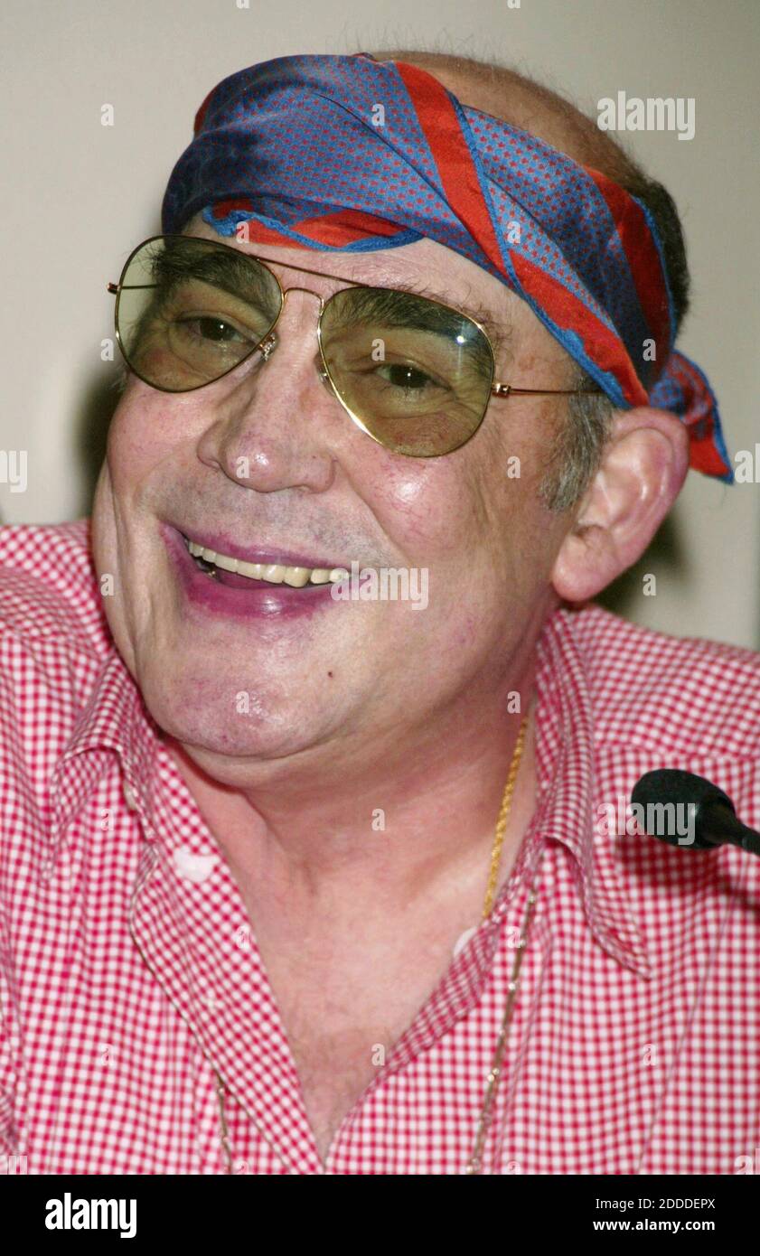 Hunter S. Thompson promoting his book "Kingdom of Fear: Loathsome ...