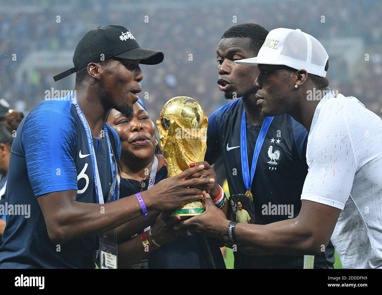 France's Paul Pogba, his mother Yeo Moriba, and his brothers Mathias ...