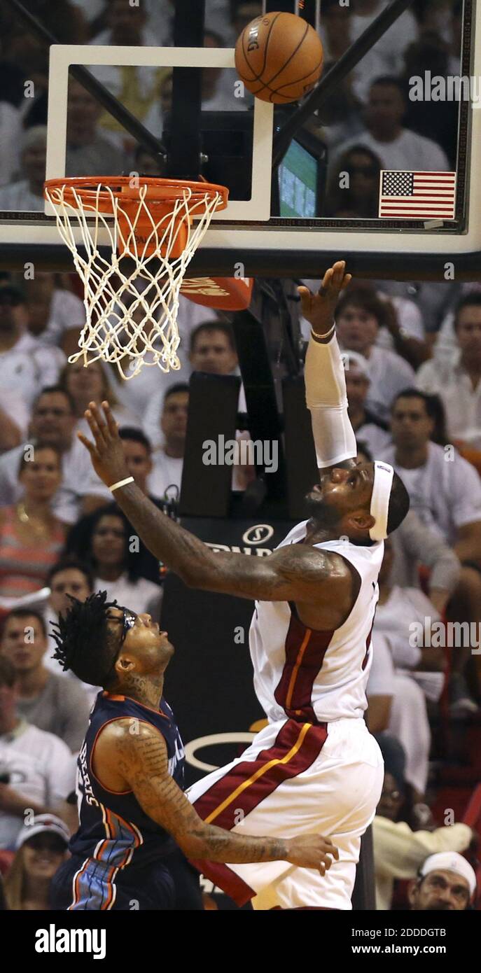 Charles roberts game hi-res stock photography and images - Alamy