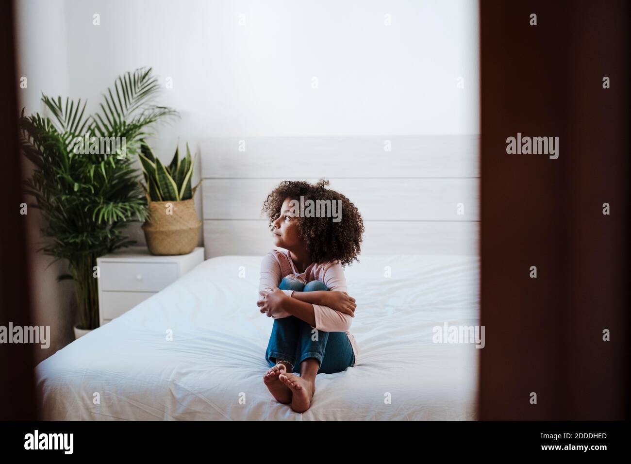 Girl contemplating view hi-res stock photography and images - Alamy