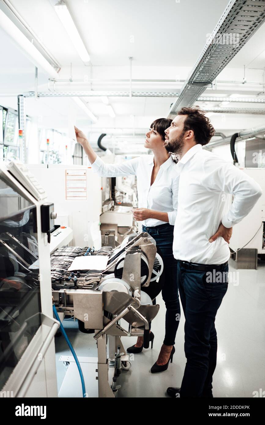 Job production industry hi-res stock photography and images - Alamy