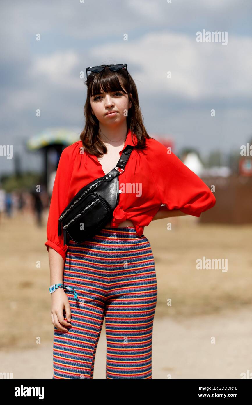 Street style, Tess at Lollapalooza festival held at Hippodrome de ...