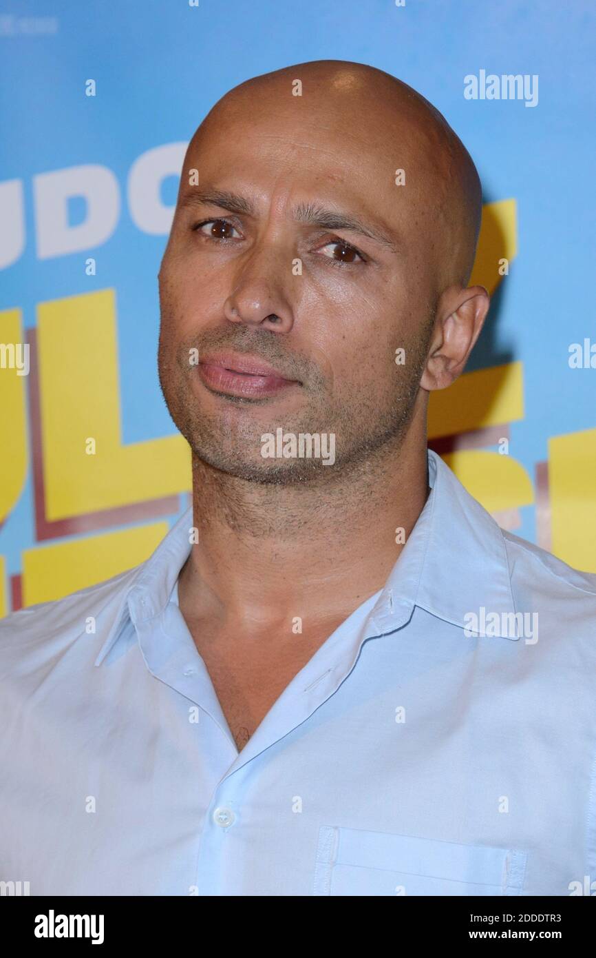 Eric Judor assiste a la Premiere de Roulez Jeunesse a l'UGC Cine Cite ...