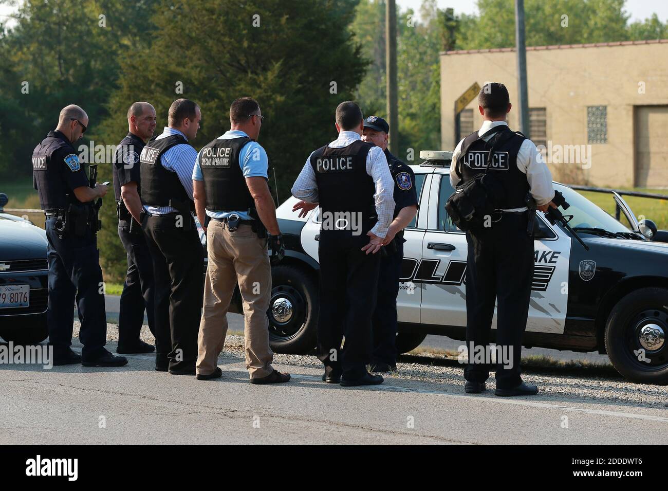 Fox lake police officer hi-res stock photography and images - Alamy